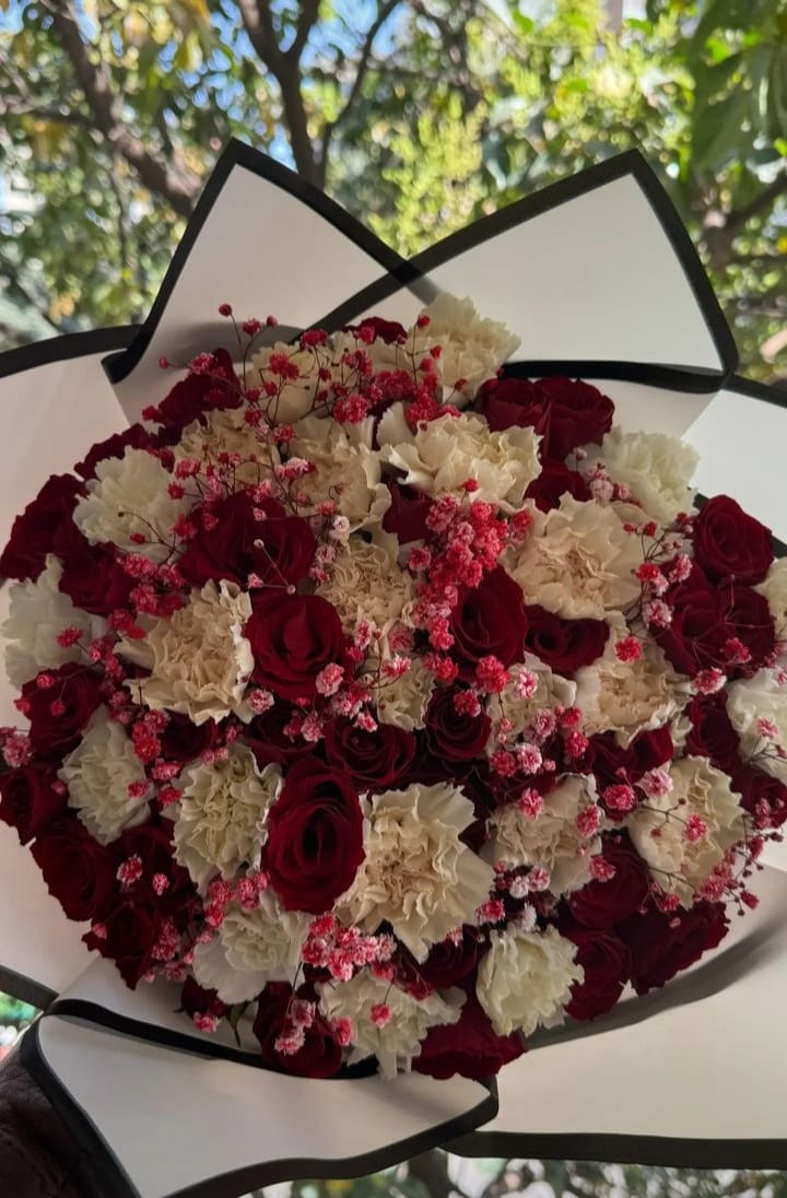 BLOOM WITH LOVE – Flower Shop Kenya